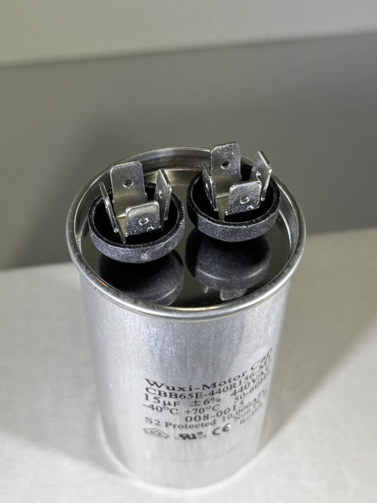 CBB65E-440R156-M1 15 uF 440 VAC Capacitor 008-0015 - Capacitor Industries